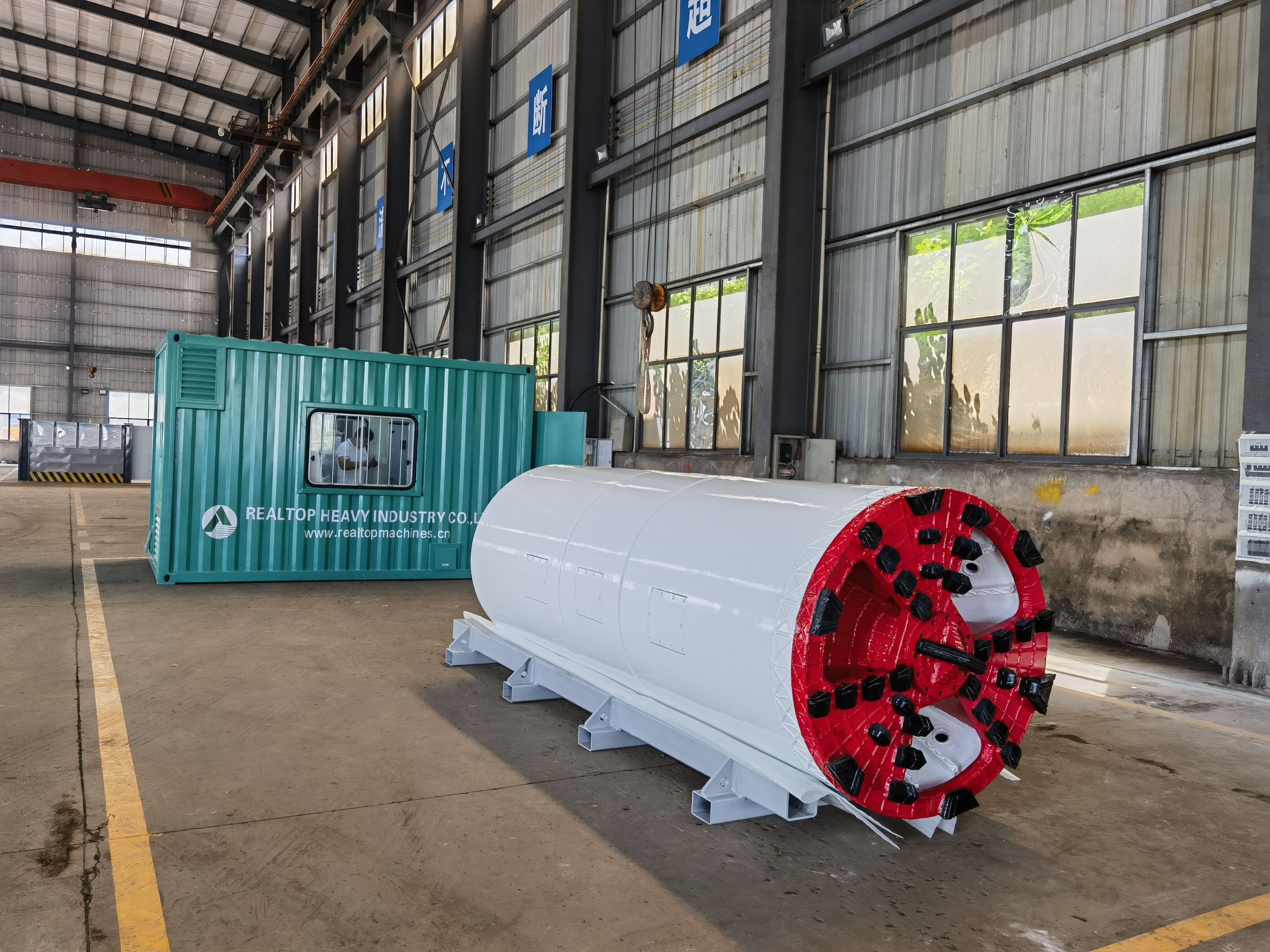 ID1000 pipe jacking machine | Small and Medium Sized Slurry Balance Pipe Jacking Machine